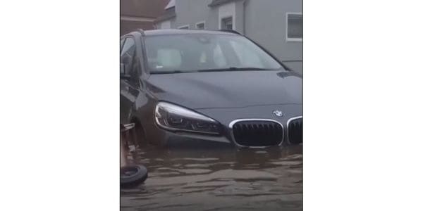 Duisende ontruim na vloede in Duitsland - Nuusflits