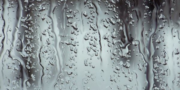 Reën en donderstorms vir vandag voorspel, waarskuwing oor oorstromings ...